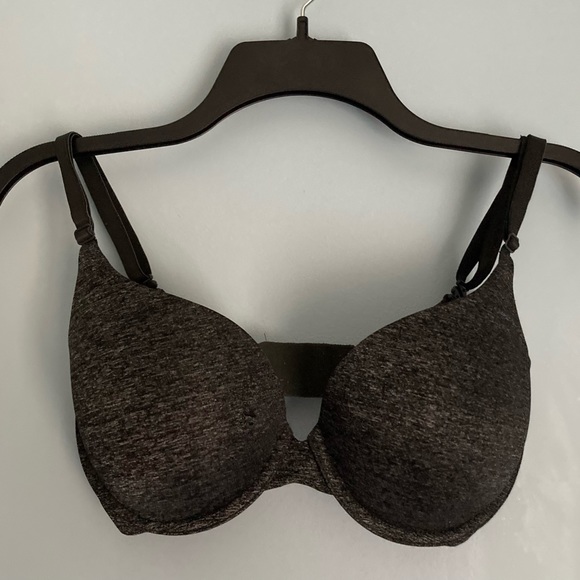 Victoria's Secret | Intimates & Sleepwear | Victorias Secret Bra Padded ...